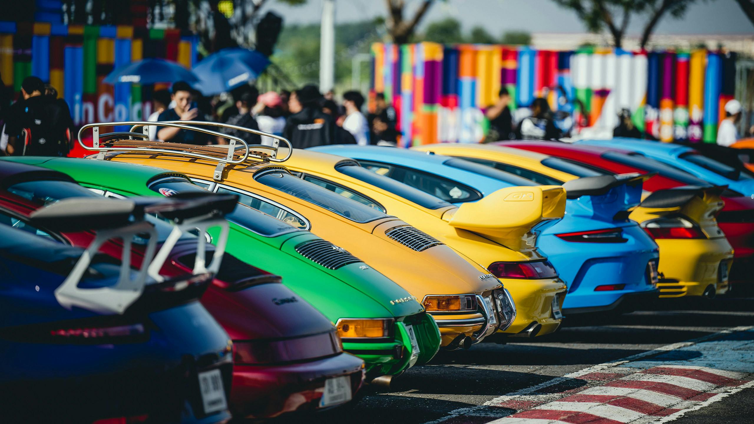 Porsche Clubs | Porsche International