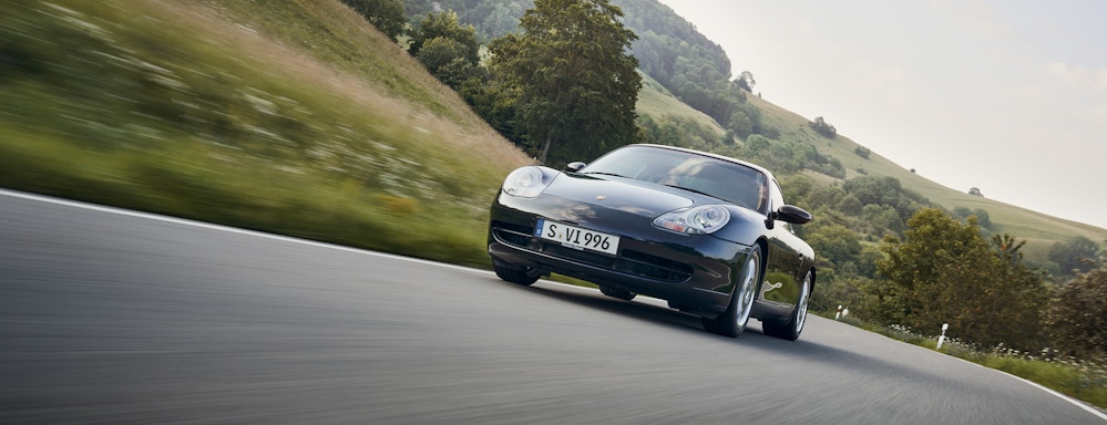 Contact | Porsche Classic | Porsche Great Britain