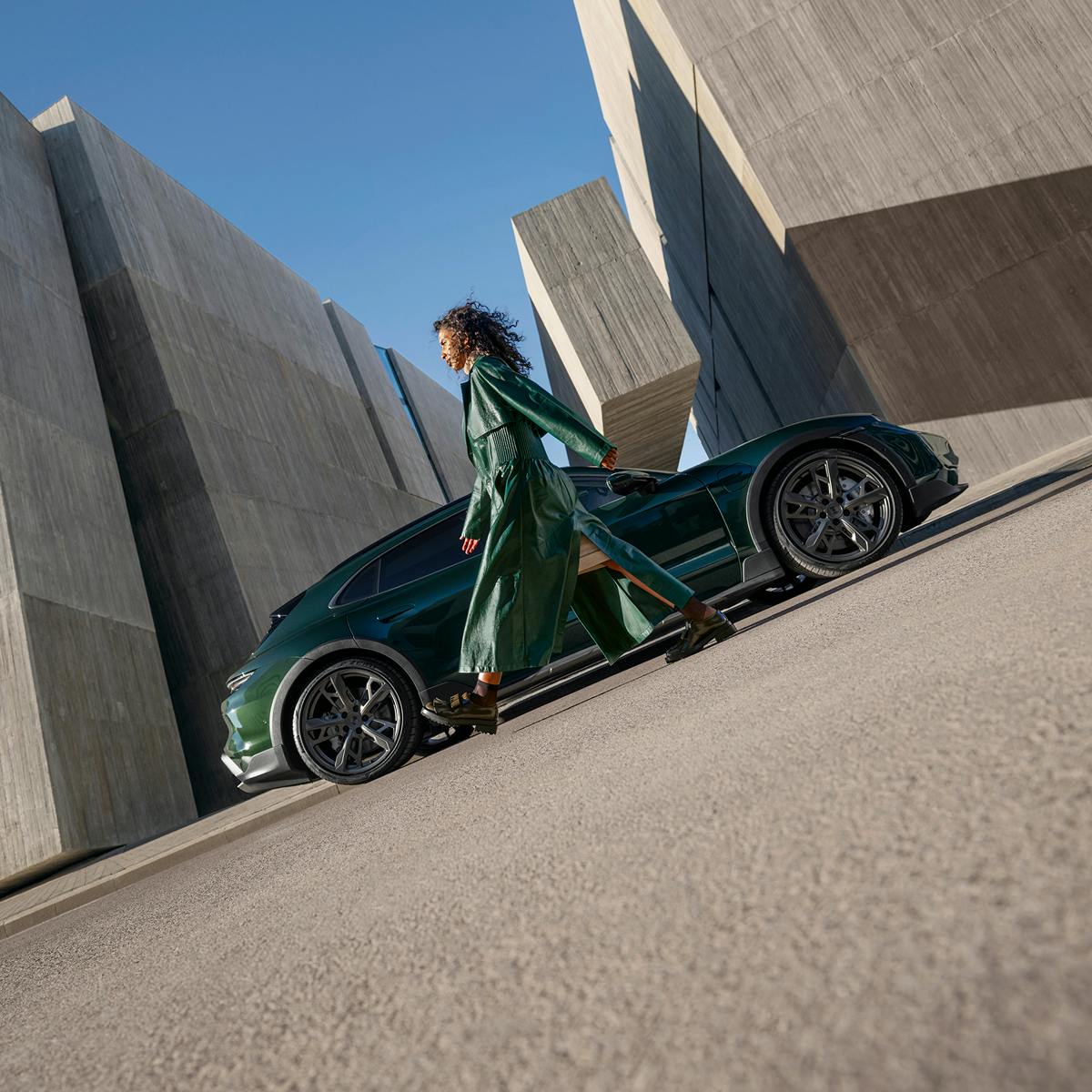 Porsche E-Performance – Electromobility the Porsche way | Porsche Canada