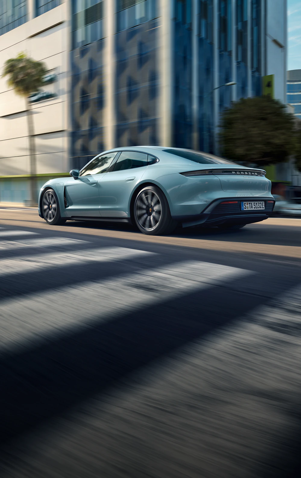 Porsche Taycan | Porsche Iceland