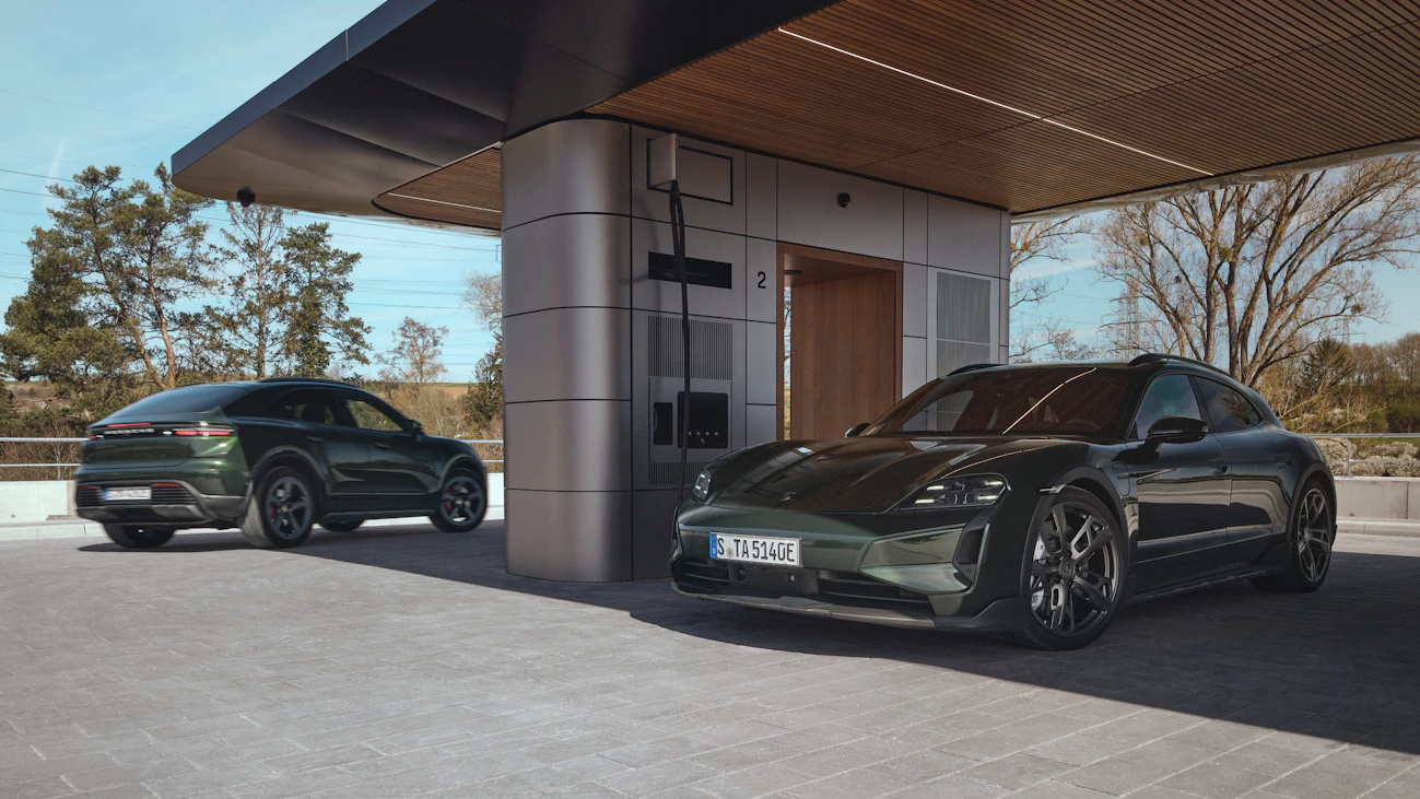 The Porsche Charging Lounges – The ultimate charging experience ...