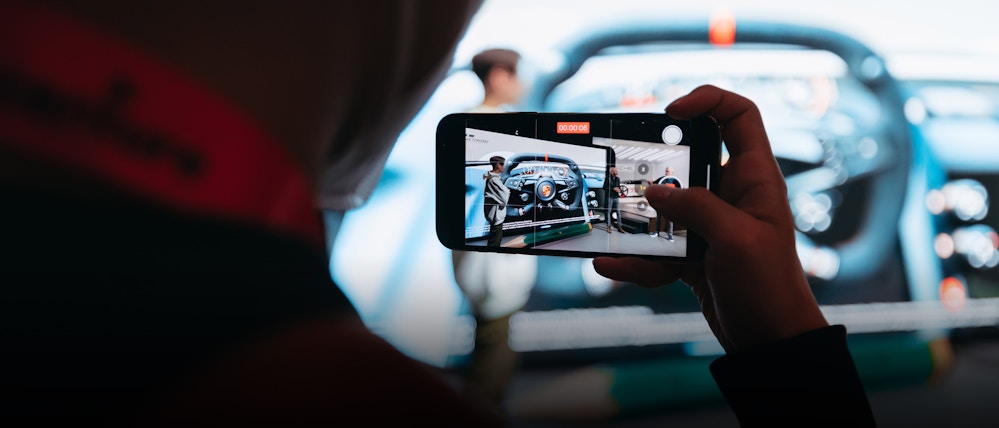 Insights into the departments | Porsche International