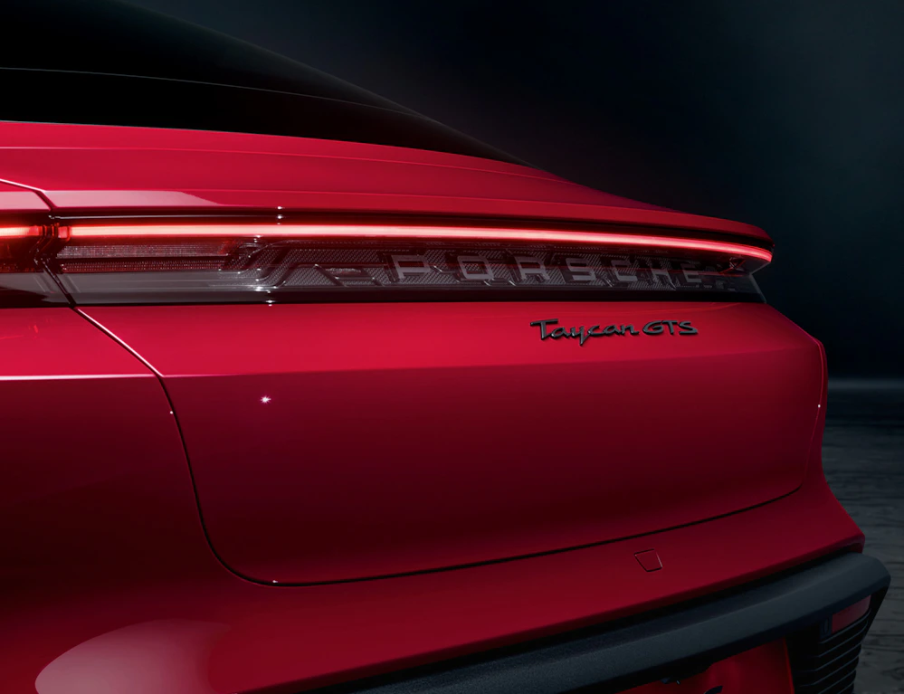 Porsche Taycan | Porsche Iceland