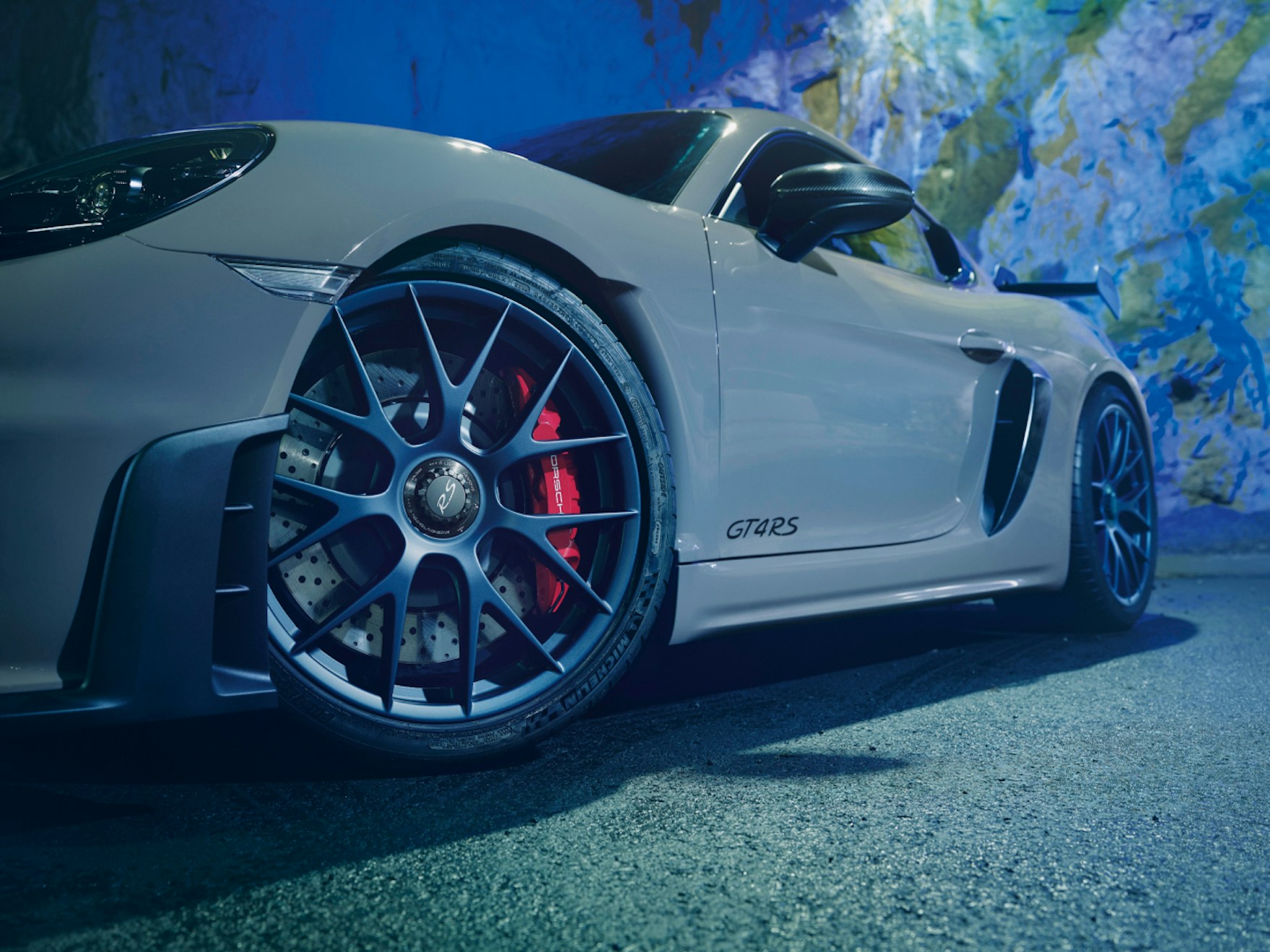 Porsche 718 Cayman GT4 RS | Porsche Canada