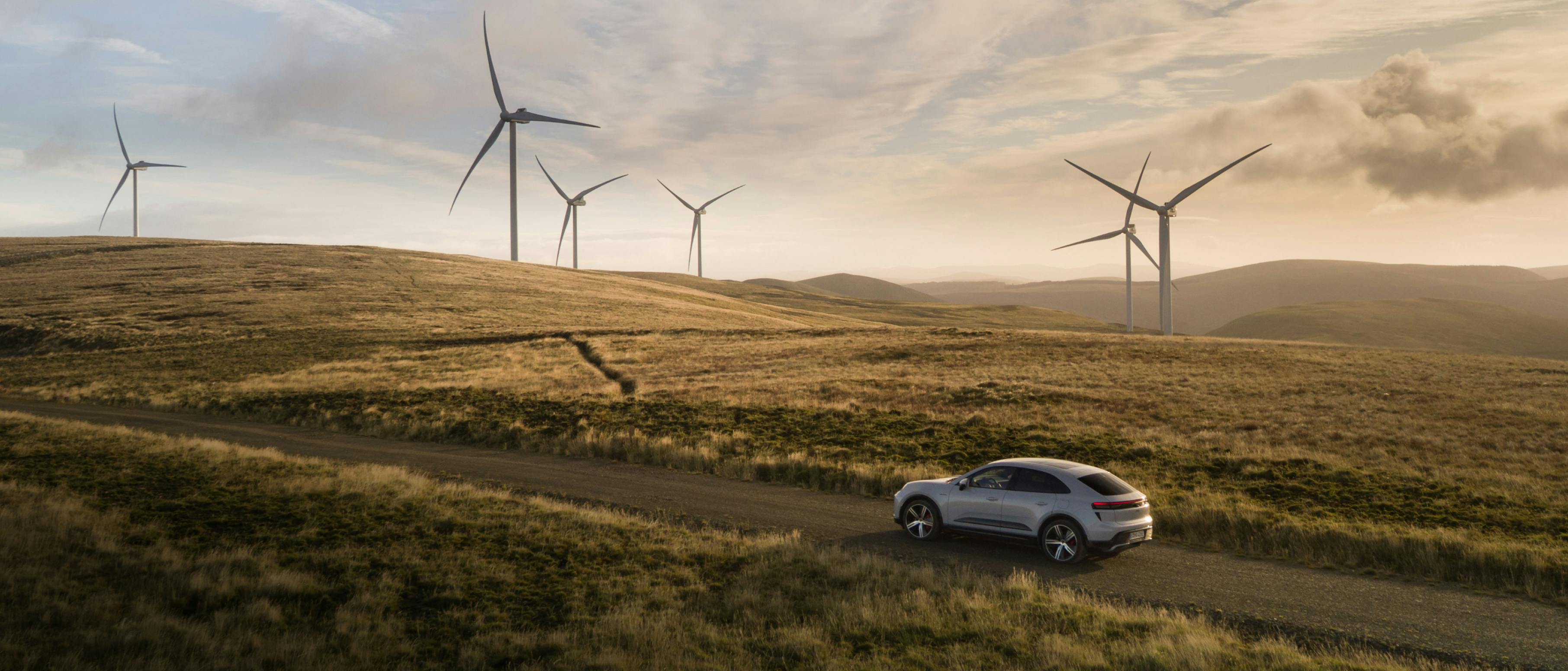 Porsche Macan 4S Electric