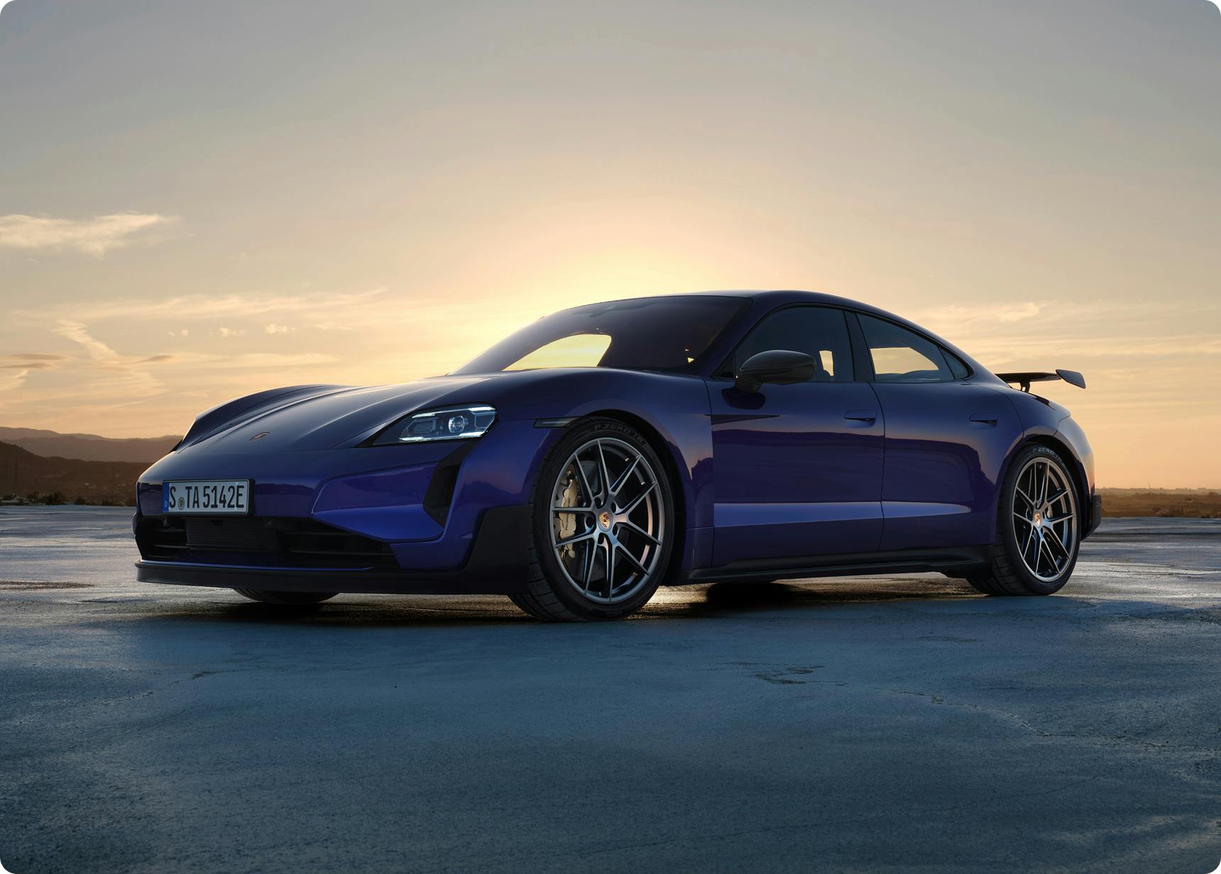 Porsche Taycan Turbo GT avec le pack Weissach | Porsche France