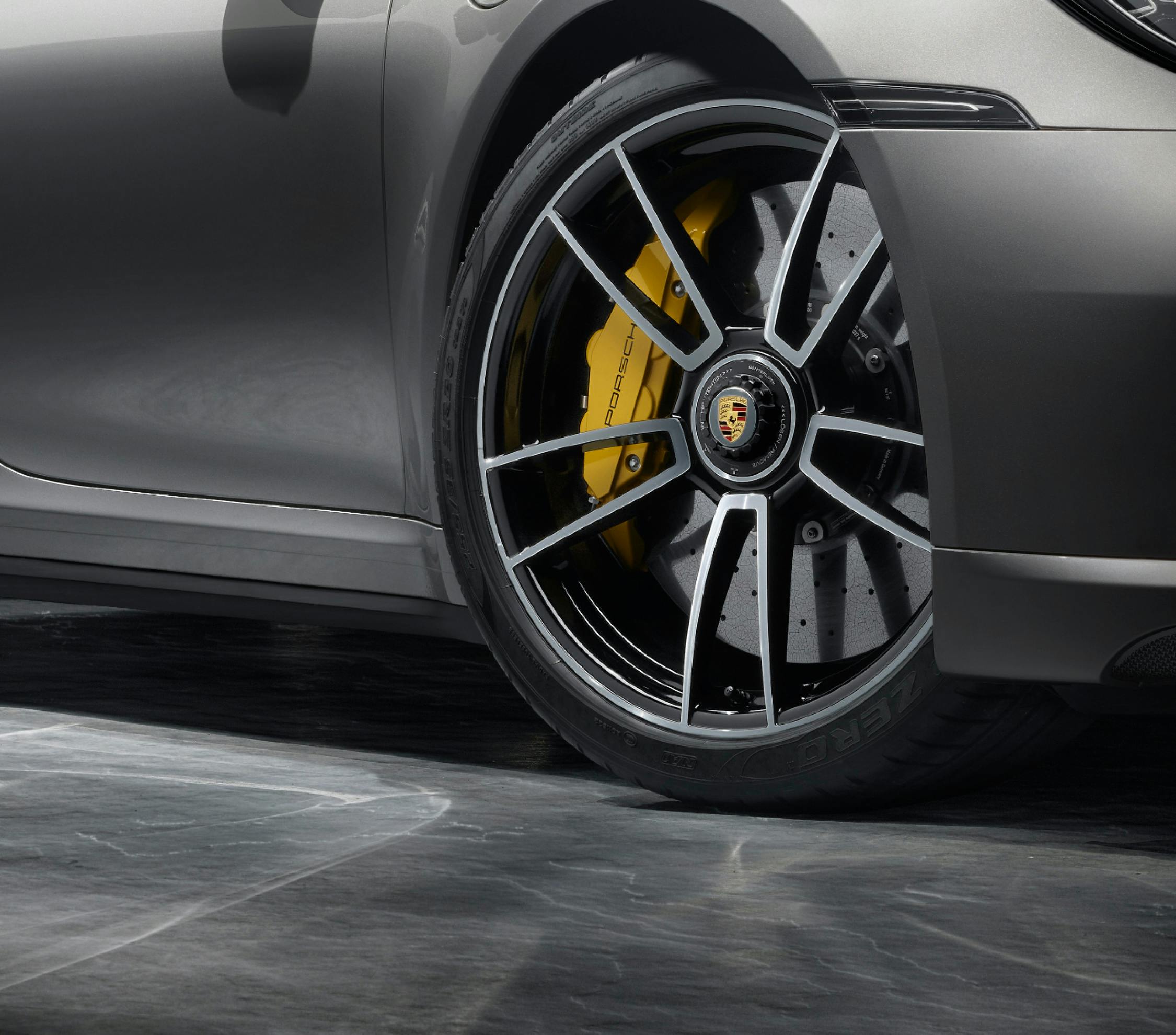 Porsche 911 Turbo S | Porsche International