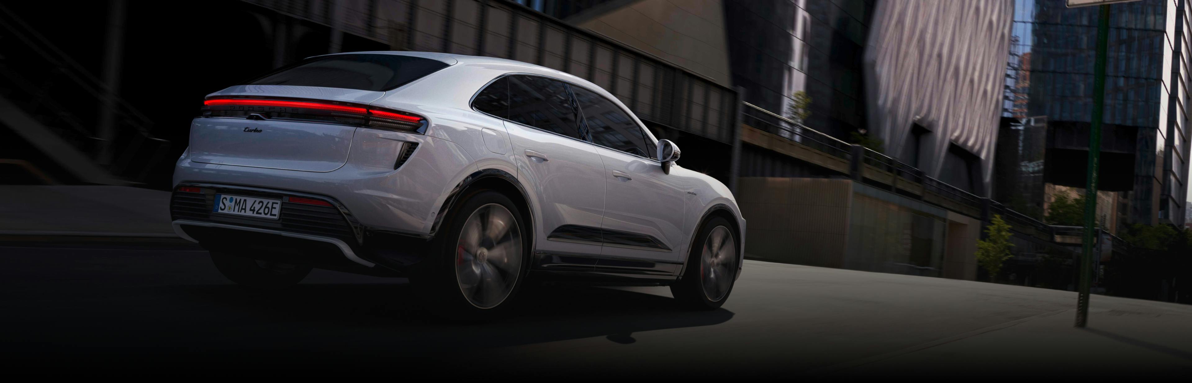 Porsche Macan Turbo Electric